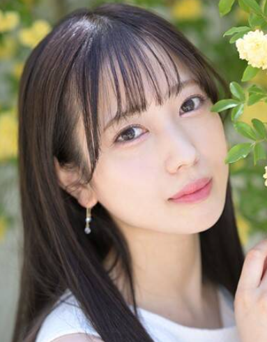 코미나토 요츠하 / 小湊よつ葉 / Yotsuha Kominato - SETFLIX