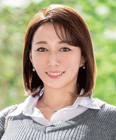 하나야기 리츠코 / 花柳里葎子 / Ritsuko Hanayagi - SETFLIX